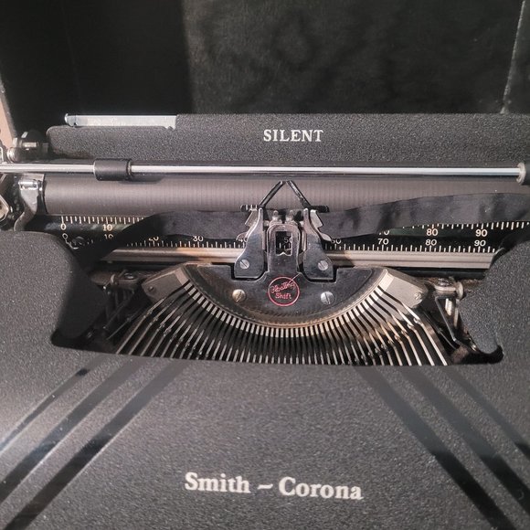 Vintage-antique | Office | Vintage Smith Corona ...